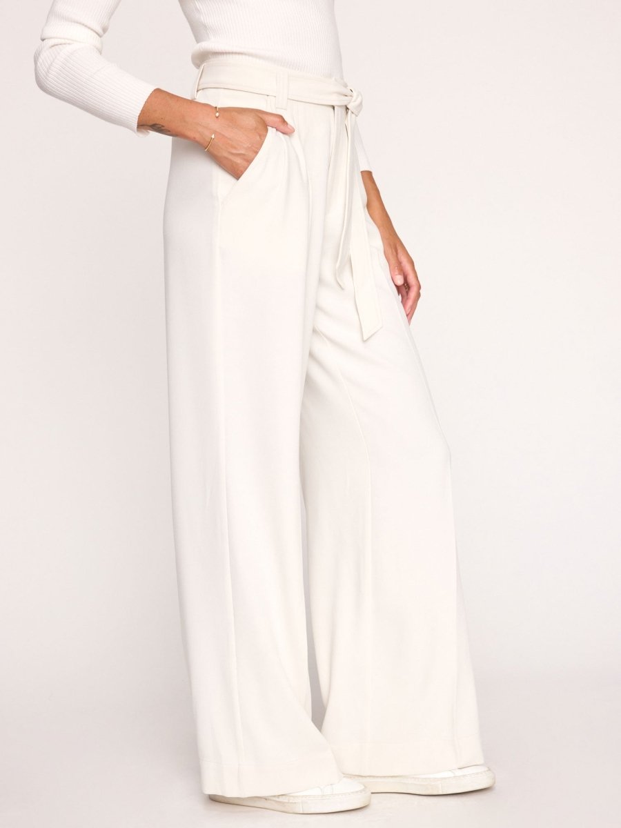 Women's Duke Pant in Ecru
