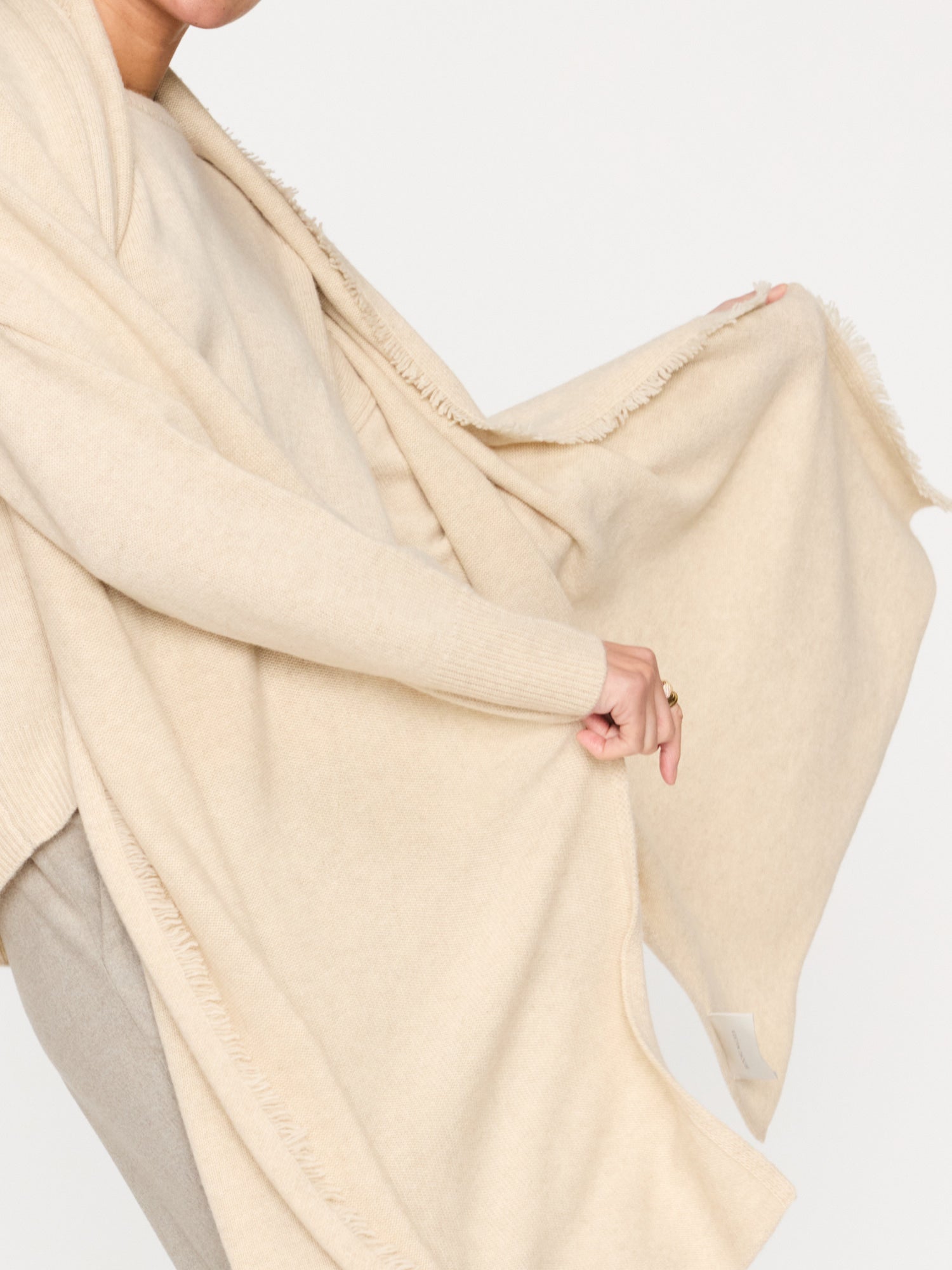 Women's Cashmere Fringe Sweater Wrap, Bisque Mélange